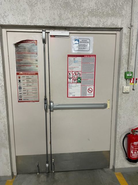 Quelle est la réglementation pour les portes d'issue de secours ...