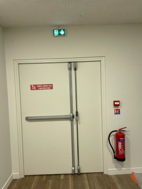 Quelle est la réglementation pour les portes d'issue de secours ...